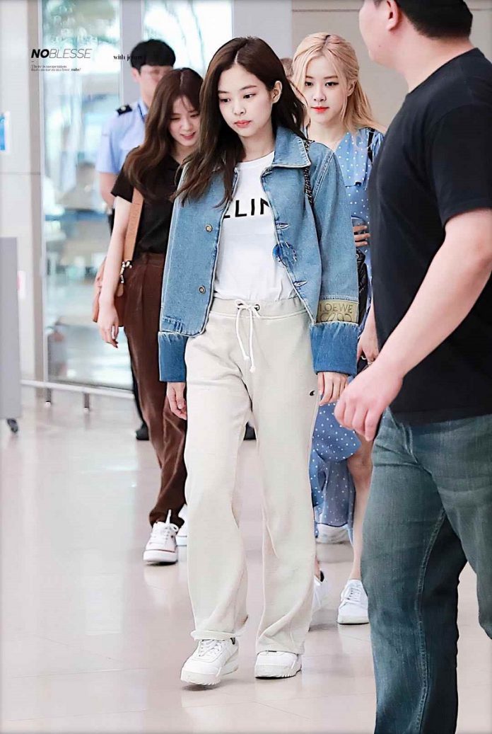 Must have Korean Casual Outfits For Female And Dress Up Like K pop Must have Korean Casual Outfits For Female And Dress Up Like K pop